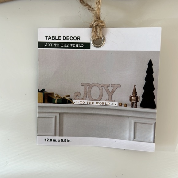 Accents | Joy To The World Table Decor Nwt | Poshmark